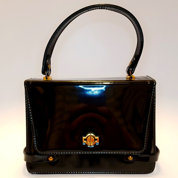 Verdi | Bags | Vintage Verdi Patent Leather Vinyl Accordion Purse ...